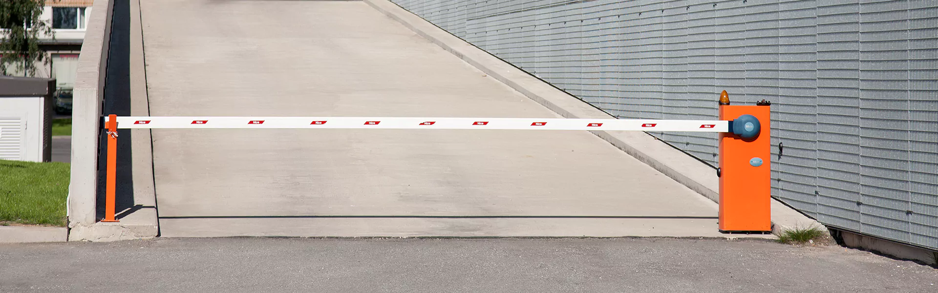 Parking Gates Service Hamilton, Ontario | Parking Gate Maintenance Services